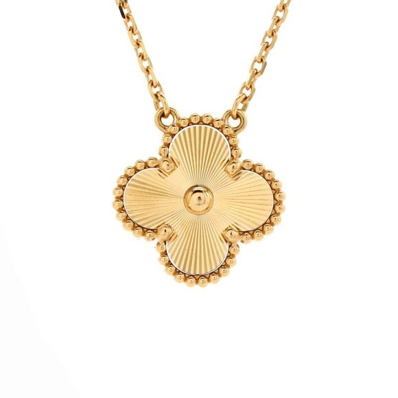 Van Cleef & Arpels | Jewelry | Van Cleef Arpels Vintage Alhambra ...